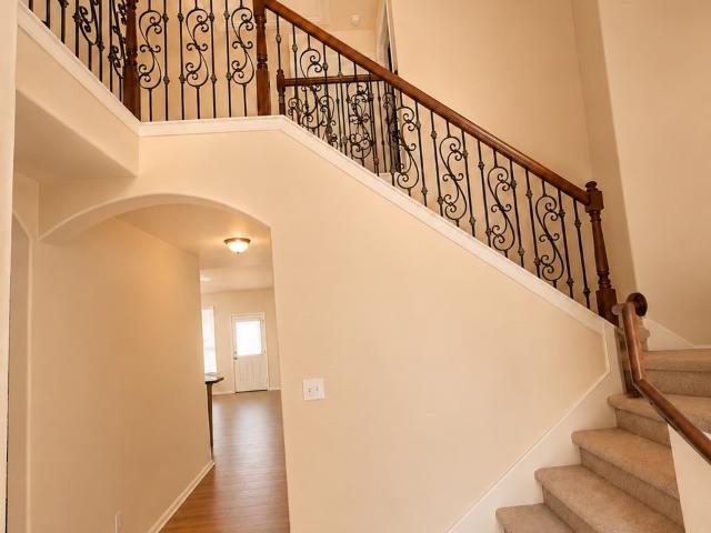 7827 Mesquite Manor Ln