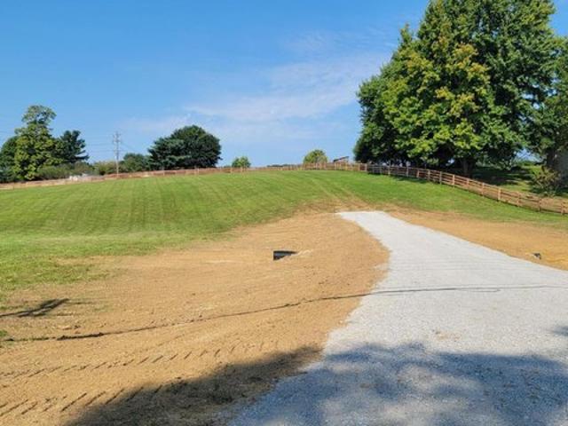 7827 Zion Rd NW, Somerset, OH 43783