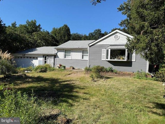 7828 Spencer Rd, Glen Burnie, MD 21060