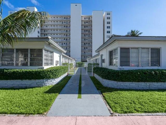 7829 Carlyle #4 Miami Beach, FL 33141