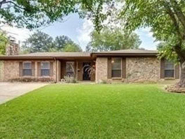 7820 Kermit, Fort Worth, TX 76166
