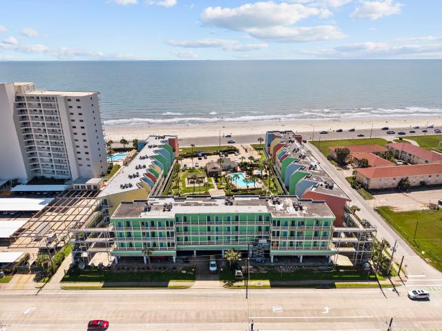 7820 Seawall Boulevard 118