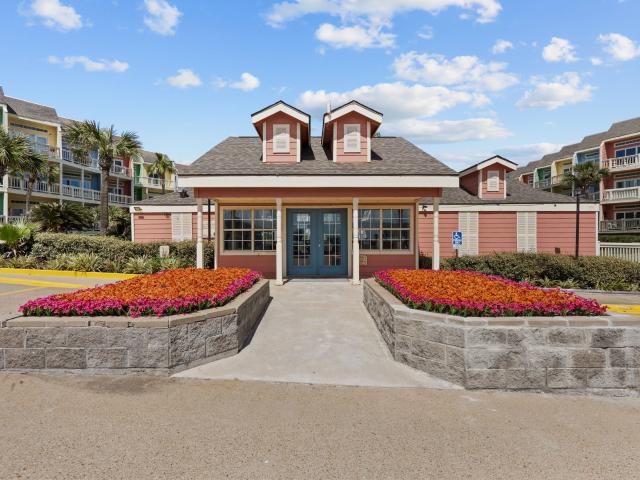 7820 Seawall Boulevard 328