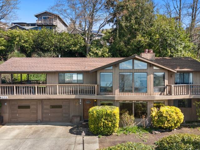7821 E Side Dr NE, Tacoma, WA 98422 | MLS #2500