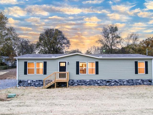 7821 Harris Road