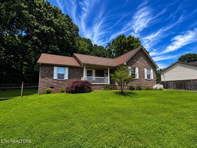 7821 Hill Rd, Knoxville, TN 37938