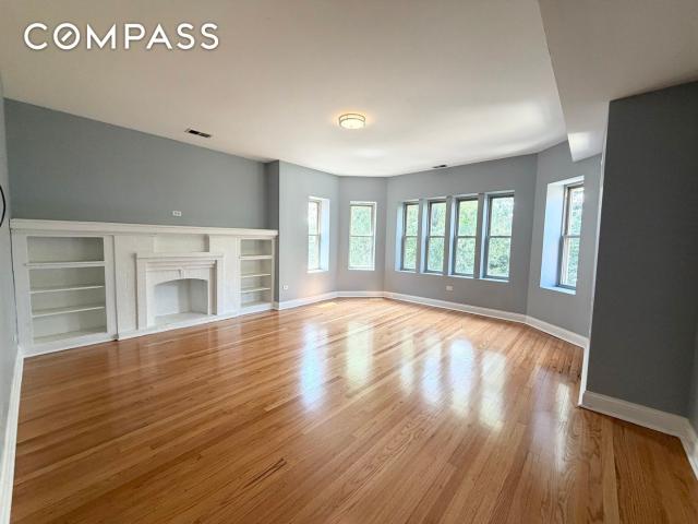 7821 S Phillips Ave 3, Chicago, IL
