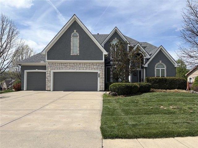 7822 N Hull Ave, Kansas City, MO 64151