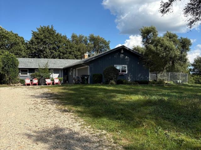 7822 N Pillow Hill Road N