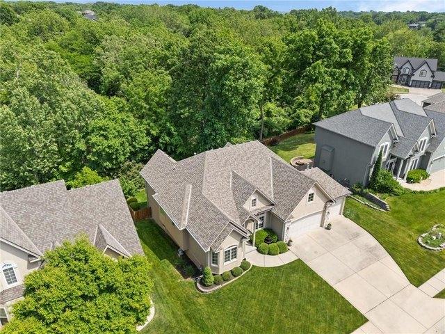 7823 N Cosby Ave, Kansas City, MO 64151