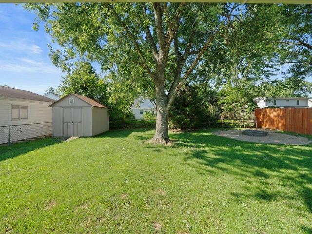 7823 Greenbriar Lane