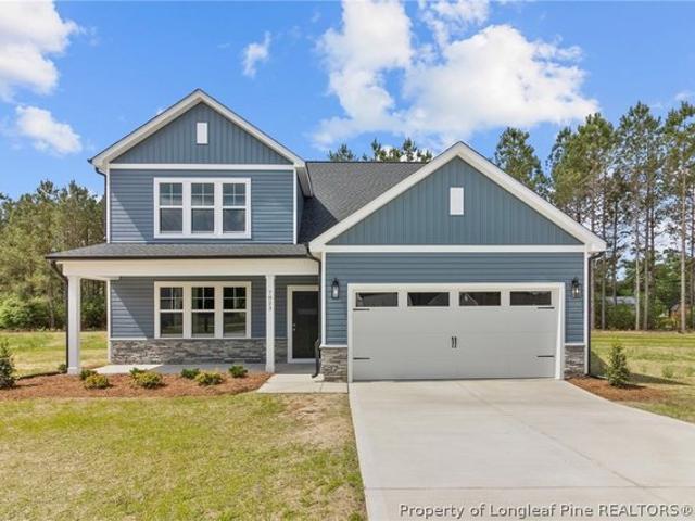 7823 Iron Ct, Fayetteville, NC 28306