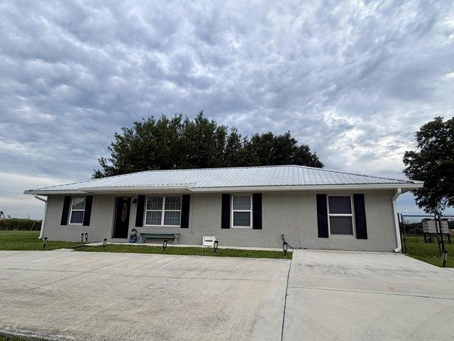 7823 SW 9th St, Okeechobee, FL 34974
