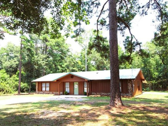 782 1st Ave, Ashford, AL 36312