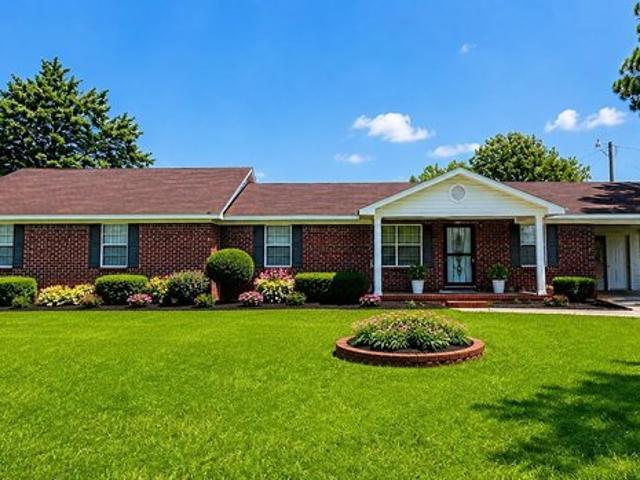 782 Lock 4 Rd, Lincoln, AL 35096
