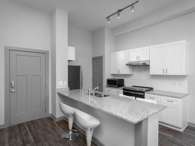 782 Riverfront Parkway