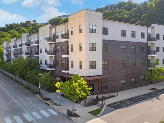 782 Riverfront Pkwy, Chattanooga, TN 37402