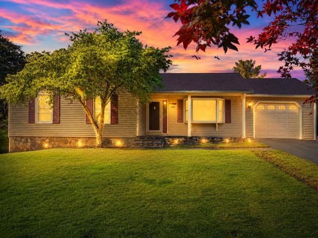 7834 Barrens Rd, Roanoke, VA 24019