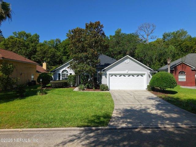 7834 Chase Meadows Dr W, Jacksonville, FL 32256