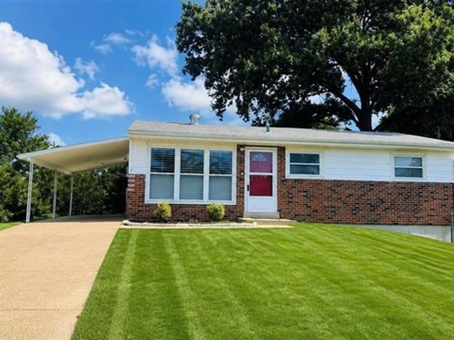 7834 Fleta St, Saint Louis, MO 63123