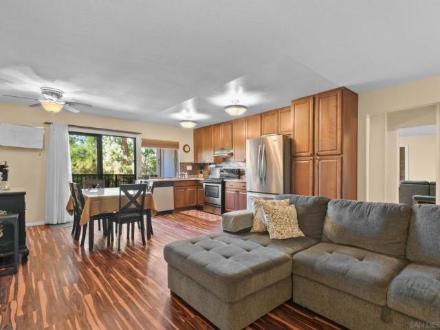 7835 Cowles Mountain Ct B6