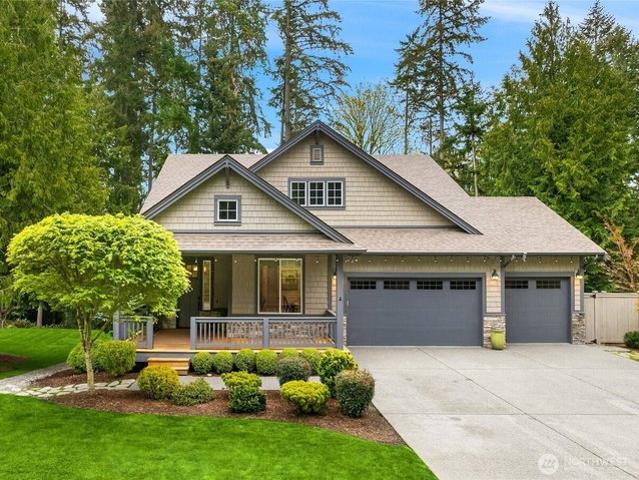 7835 Ledge Stone Loop NE, Bainbridge Island, WA 98110