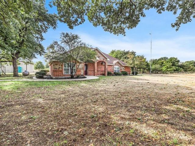 7835 Portwood Rd, Azle, TX 76020