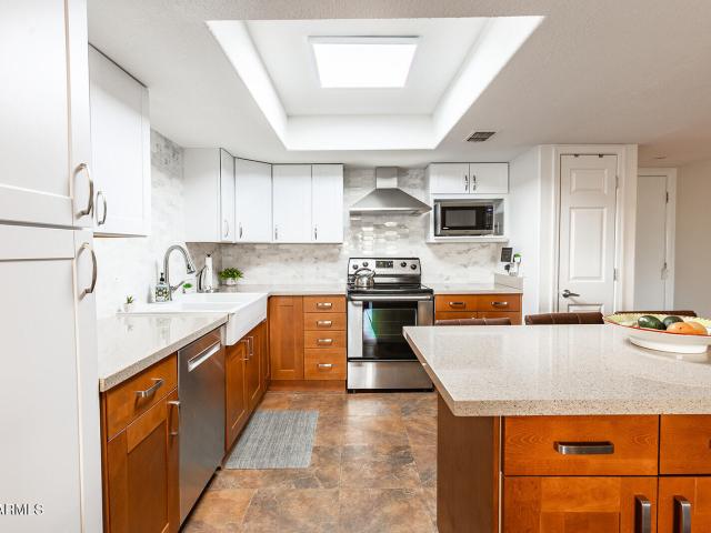 7830 e camelback road # 102