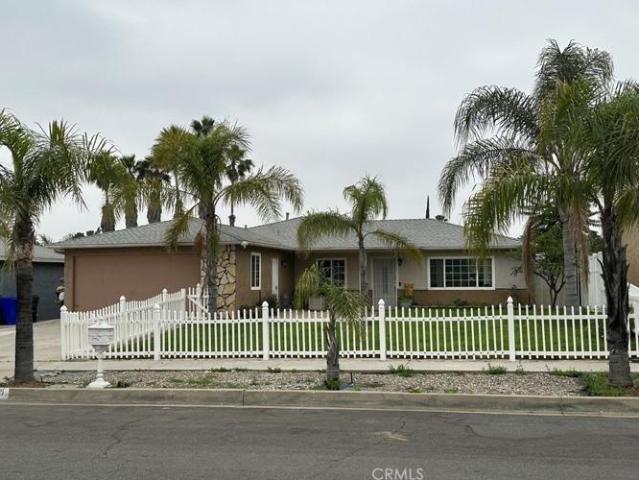 7830 Williams Rd, Fontana, CA 92336