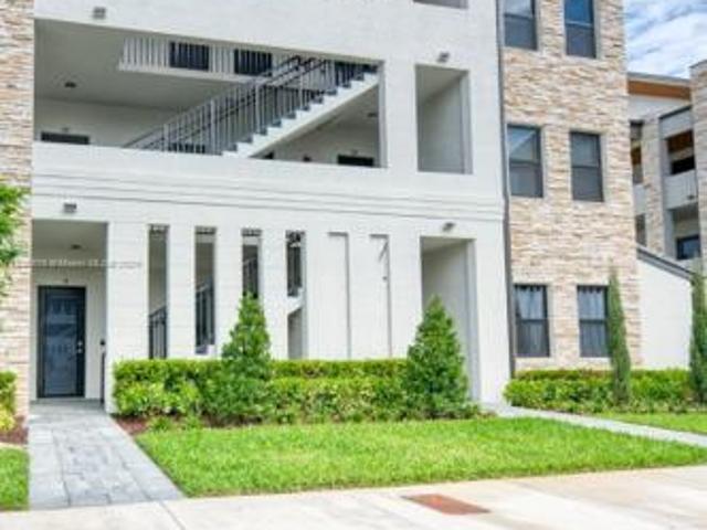 7831 NW 104th Ave #23, Doral, FL 33178