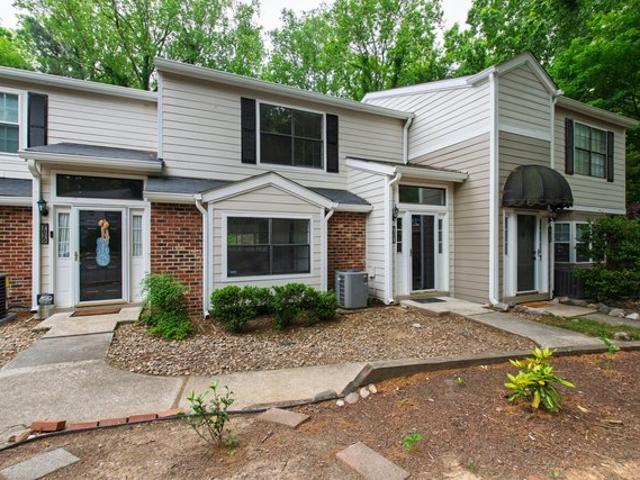 7831 Falcon Rest Cir, Raleigh, NC 27615