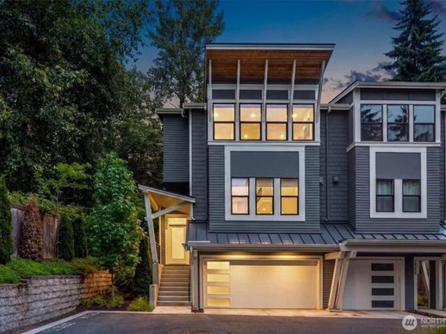 7832 NE 121st Ln Unit A, Kirkland, WA 98034