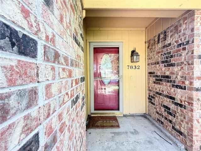 7832 Pebblebrook Drive