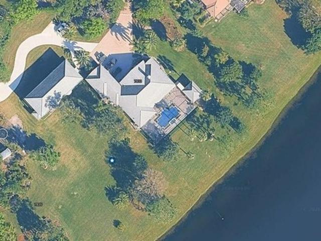 7833 Sabal Lake Dr, Port Saint Lucie, FL 34986