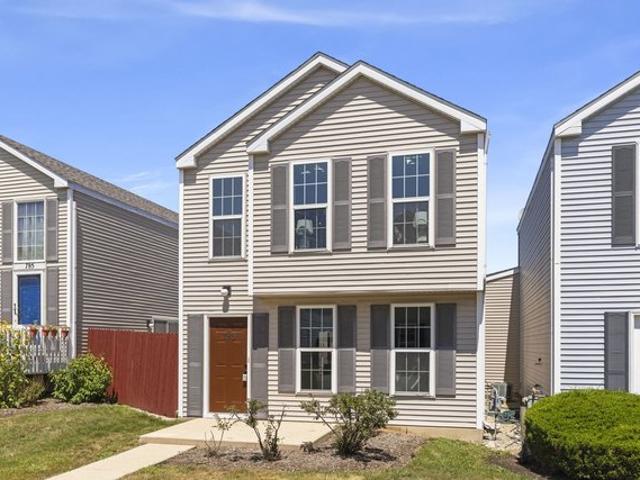 783 Four Seasons Blvd, Aurora, IL 60504