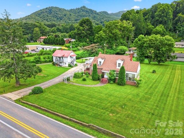 783 Skyland Dr, Sylva, NC 28779