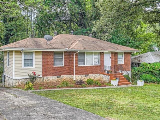 783 Spring Valley Dr, Forest Park, GA 30297