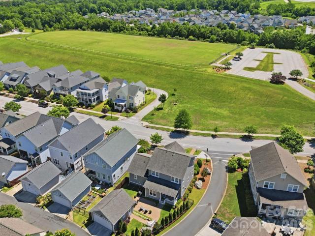 783 Waterscape Court