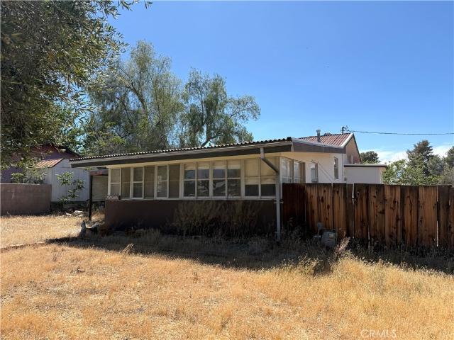 7844 Hopi Trail, Yucca Valley, CA 92284 | MLS #JT26081 | Compass