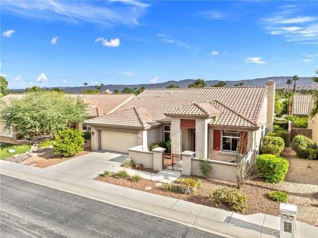 78462 Palm Tree Ave, Palm Desert, CA 92211 | MLS #SR26062 | Compass