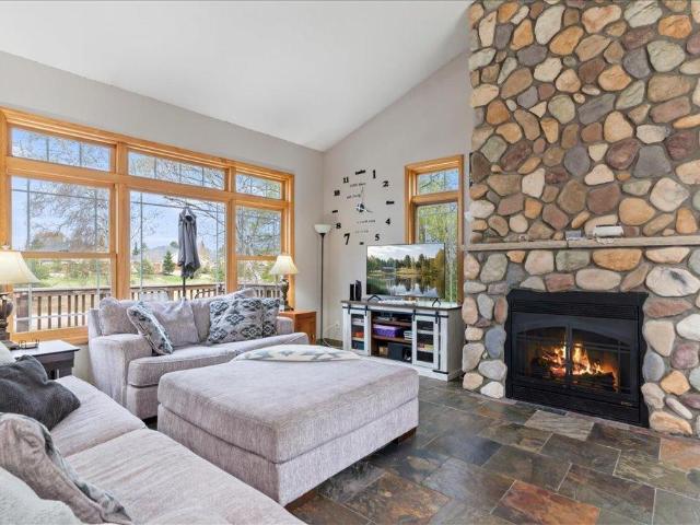 7846 Whitebirch Drive