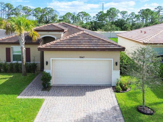7847 NW Greenbank Cir, Port St. Lucie, FL 34987 | MLS #R11152 | Compass