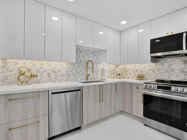 7847 Lakeside Blvd Apt 1021, Boca Raton, FL 33434