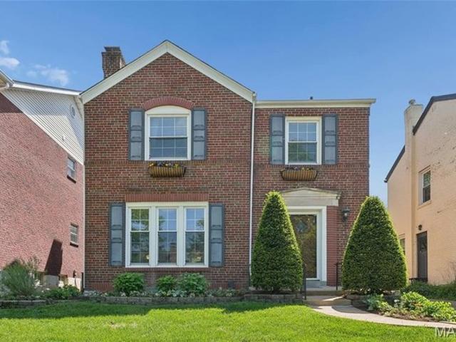 7848 Stanford Ave, University City, MO 63130