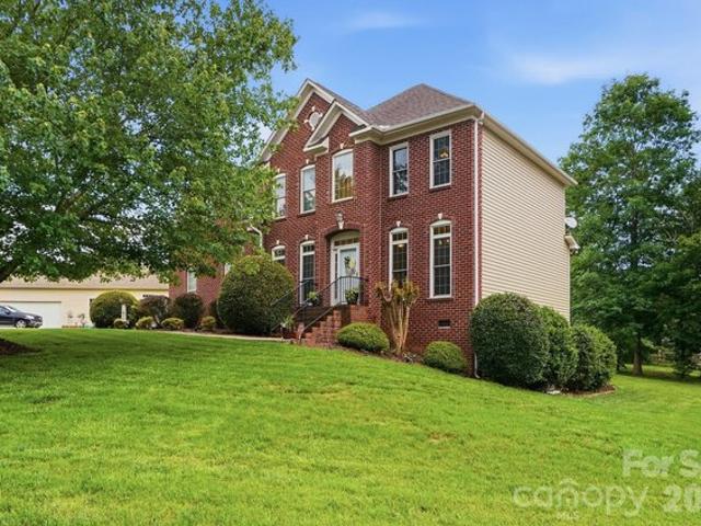 7848 Sedgebrook Dr E, Stanley, NC 28164