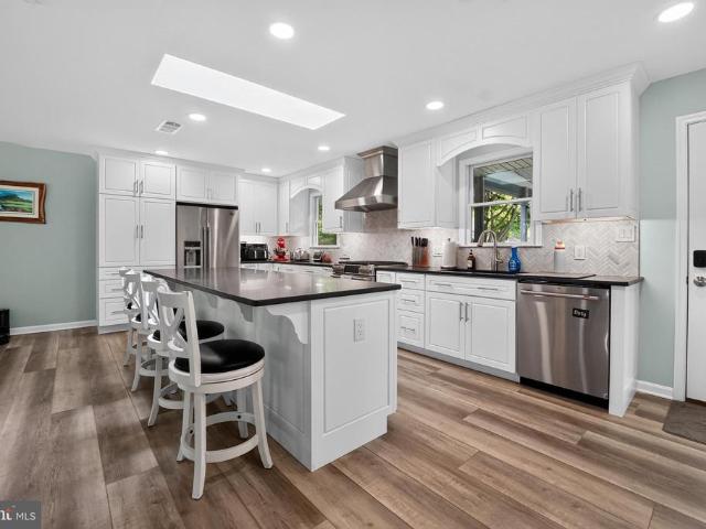 7849 Elizabeth Road