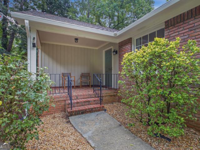 7849 Flat Shoals Drive
