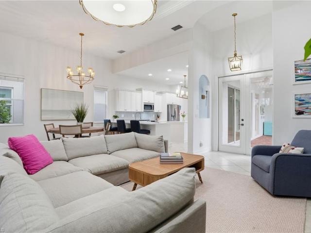 7840 Valencia Ct, Naples, FL 34113 | MLS #225074 | Compass