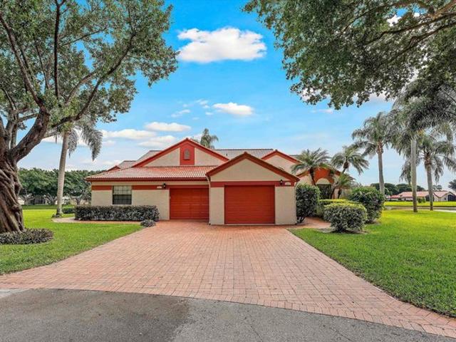 7841 Lexington Club Blvd Apt B, Delray Beach, FL 33446