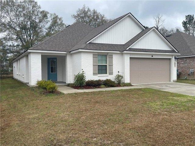 7843 Joe Lynn Trl, Denham Springs, LA 70726